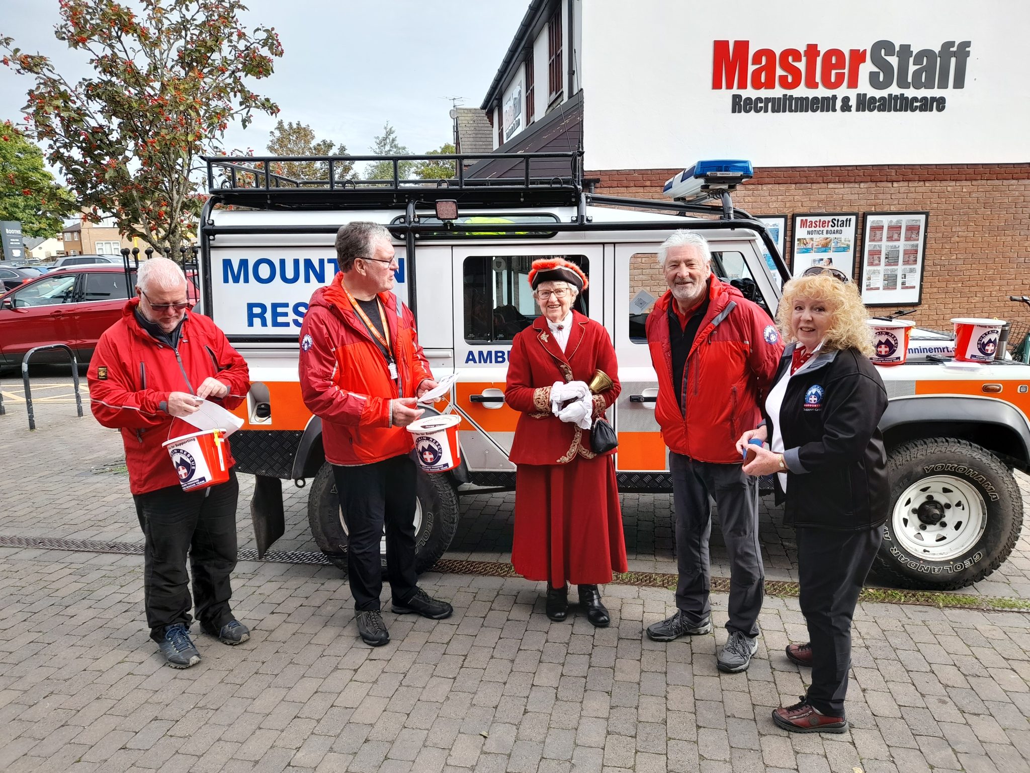 Garstang Fund Raising – Thank you – Bowland Pennine Mountain Rescue Team