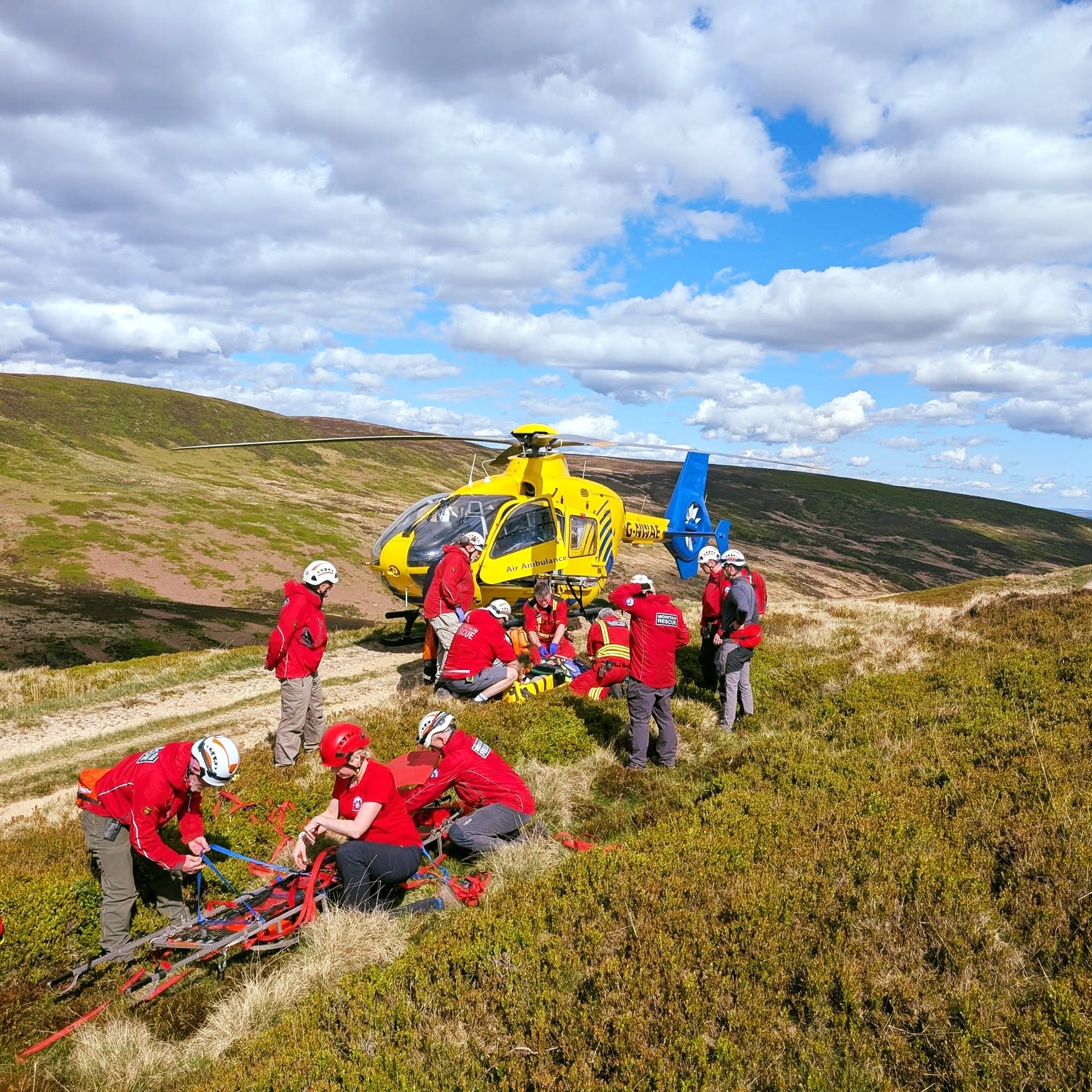 Spot Pick Up – Salter Fell Track – Bowland Pennine Mountain Rescue Team